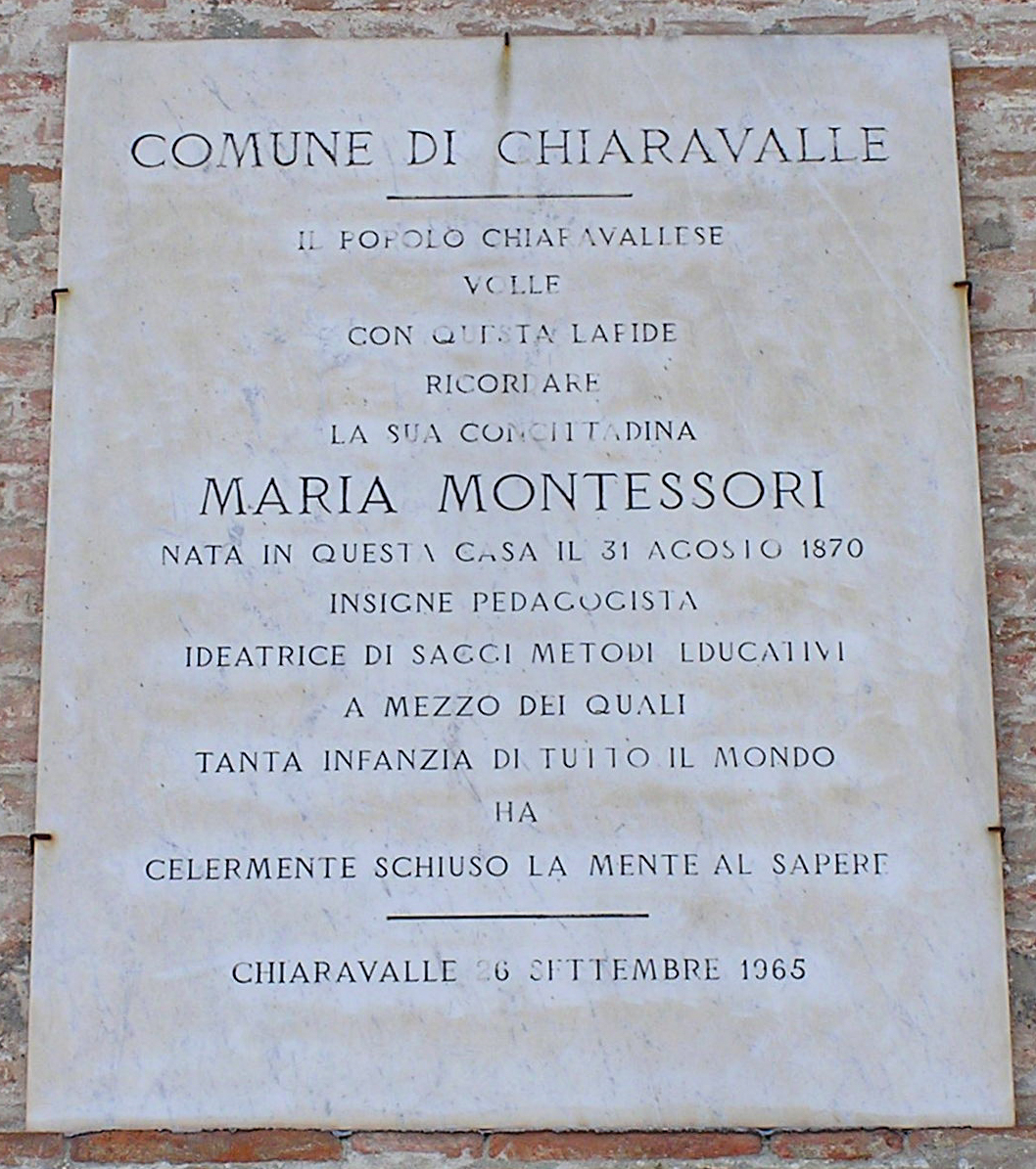 Maria Montessori: storia, metodo educativo e riconoscimenti